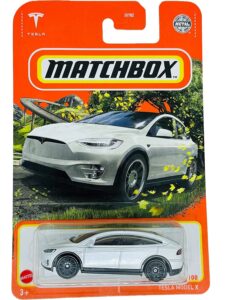 matchbox 2022 - tesla model x - white - 59/100 - ships bubble wrapped in a box