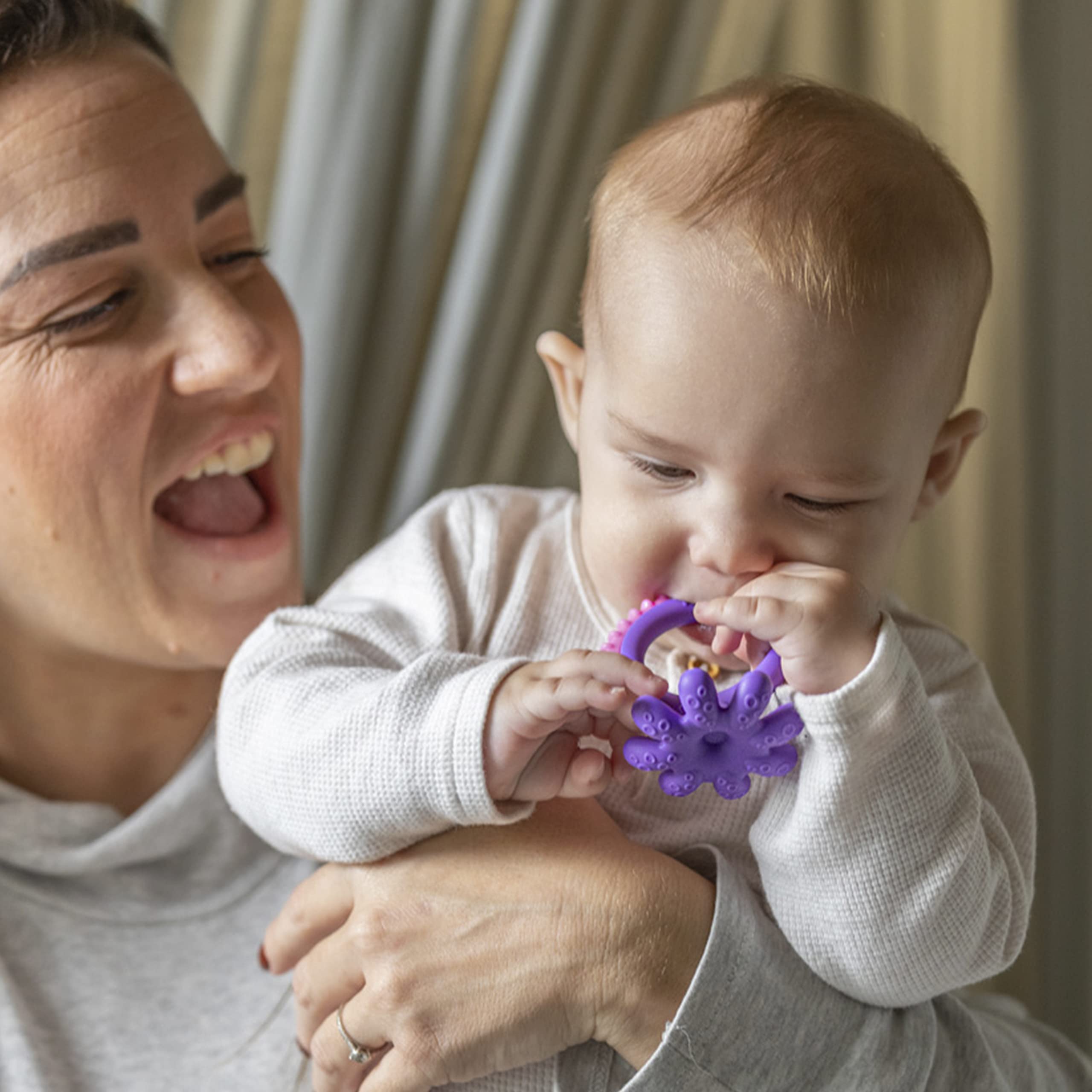 Nuby Geo Zoos Massaging Teether - Baby Teething Toy - Soft Easy Grip - 3+ Months - Purple Octopus