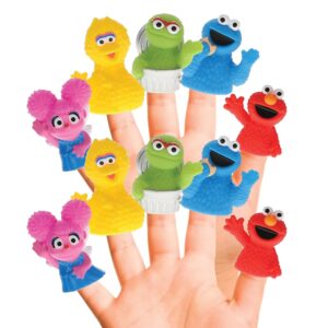 sesame street 10 piece finger puppet set - party favors, educational, bath toys, floating pool toys, beach toys, finger toys, playtime