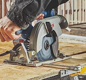 BOSCH GKS18V-22LB25 18V Brushless Blade-Left 6-1/2 In. Circular Saw Kit with (2) CORE18V 4 Ah Advanced Power Batteries