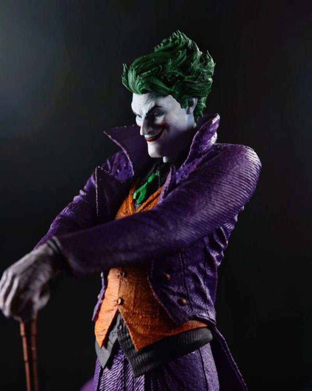 McFarlane Toys - DC Direct - The Joker by Guillem March (The Joker Purple Craze) 1:10 Statue