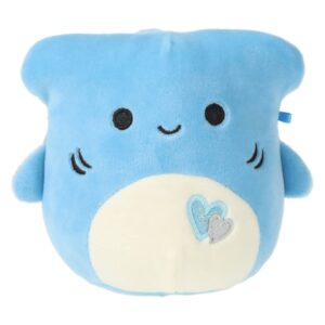 squishmallows 4.5" valentines nitro the shark with hearts