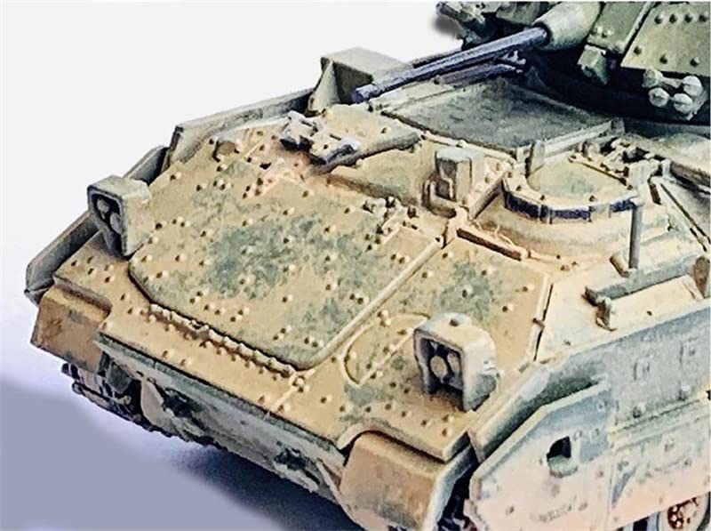 US M2A3 Bradley Fighting Vehicle Dusty Version 1/72 ABS Tank Pre-Built Model