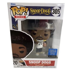 Snoop Dogg White Steelers Jesrsey Exclusive Vinyl Figure