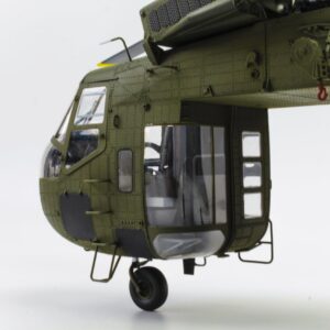 ICM 53054 — Sikorsky CH-54A Tarhe, US Military Heavy Helicopter Model Kit — Plastic Model Kit in 1:35 Scale — Highly-Detailed Replica of The Original Sikorsky CH-54A Tarhe