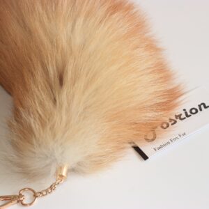 Golden Luxe: Genuine Silver Fox Tail Keychain Pendant in Rich Gold with White Tip – A Fashionable and Versatile Accessory