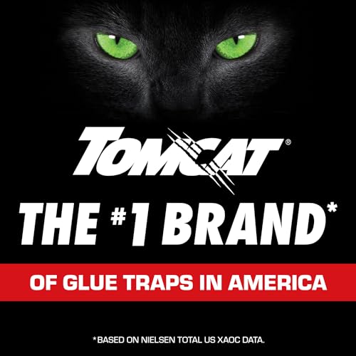 Tomcat Glue Boards with Immediate Grip Glue for Mice, Cockroaches, and Insects, Use Flat or Covered, Ready-To-Use, 4 Traps