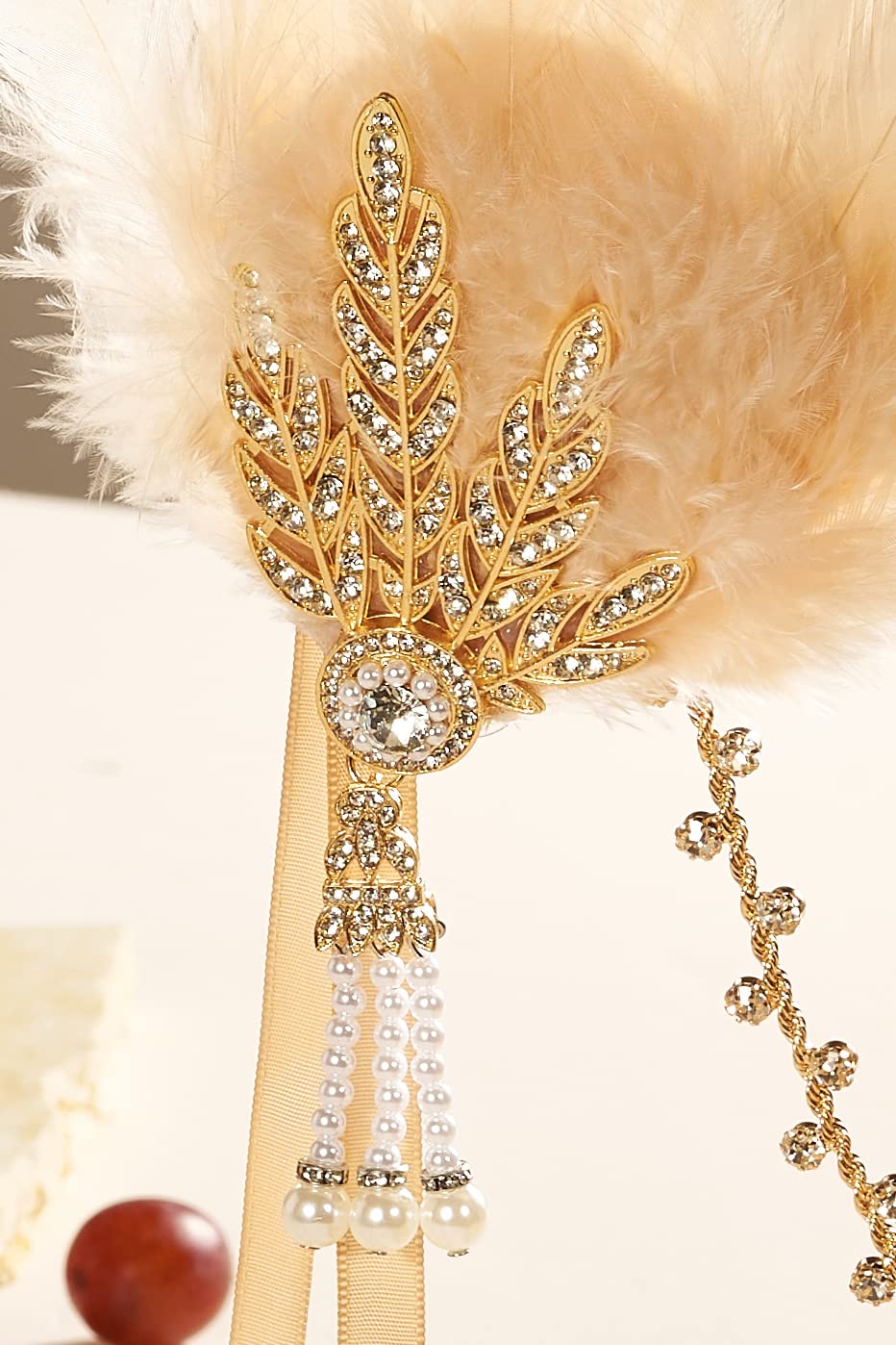 BABEYOND Art Deco 1920's Flapper Great Gatsby Inspired Leaf Medallion Pearl Headband Feather (Gold and Champagne Feather)