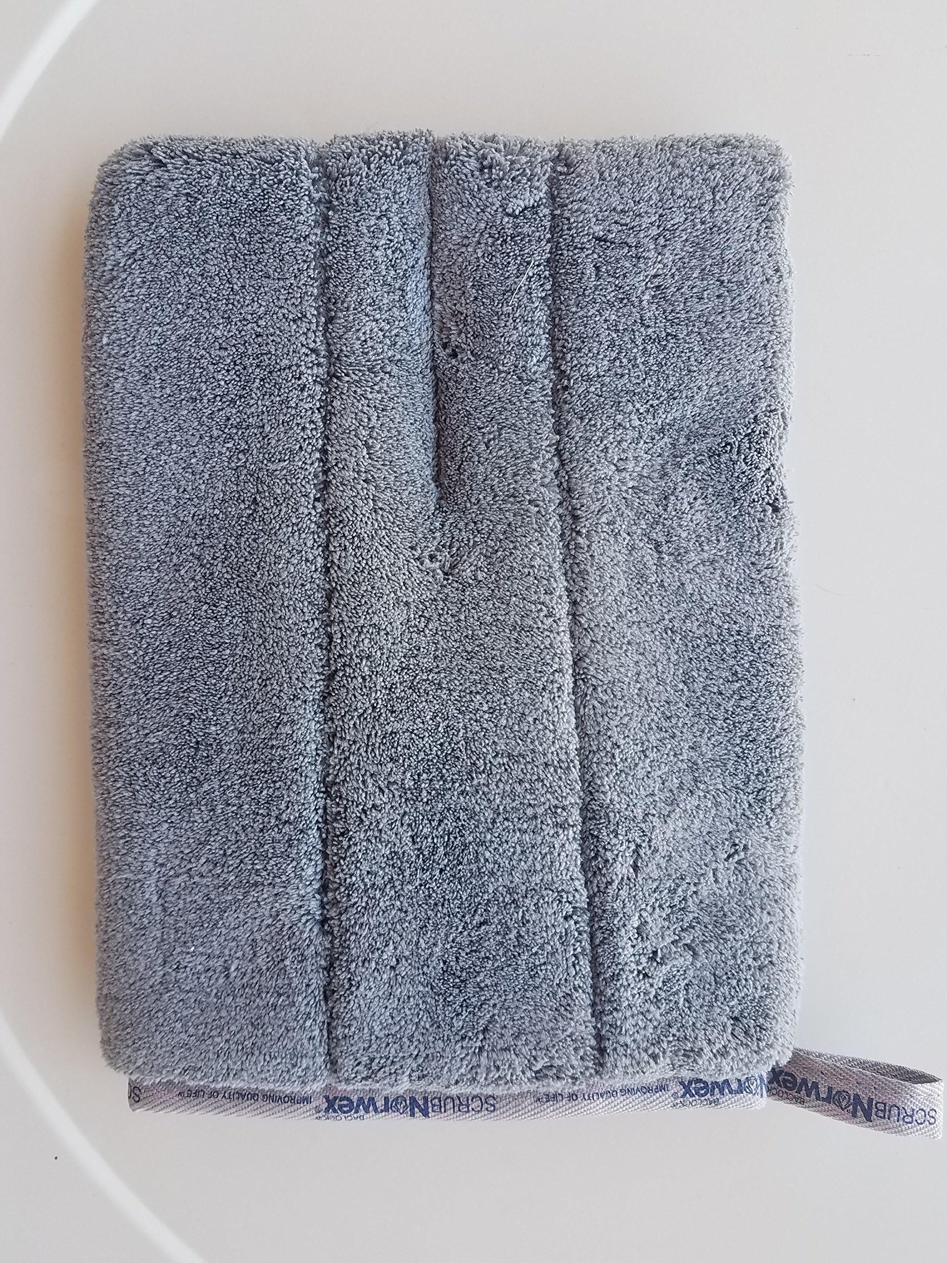 Norwex Graphite (Gray) Bathroom Scrub mitt.