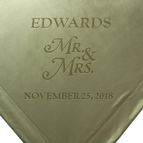 Custom Catch Personalized Unique Wedding Couple Gifts - Anniversary, Engagement Gift Blanket (Mr & Mrs)