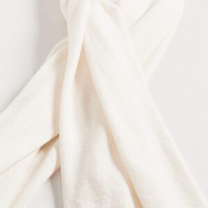 White + Warren Women's Cashmere Travel Wrap Scarf, Soft White, One Size