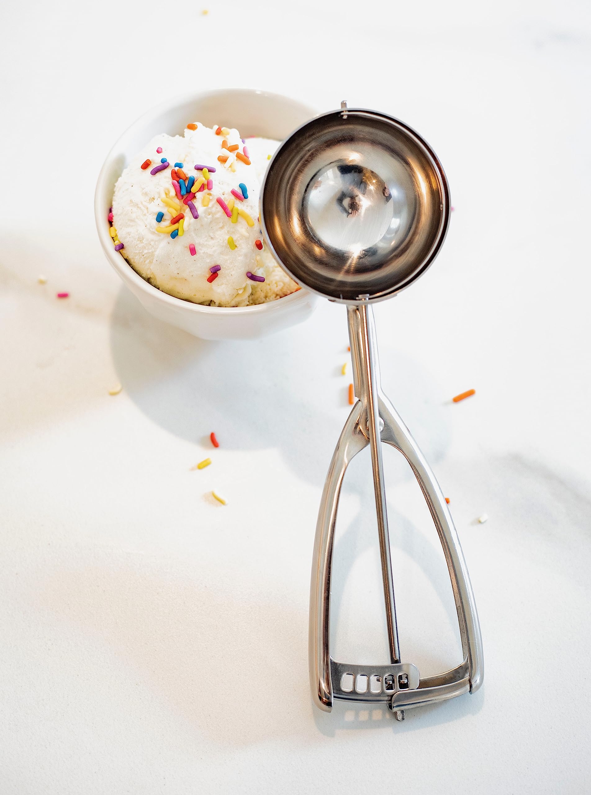 Jenaluca Jumbo Ice Cream Scoop - Cupcake Scoop and Muffin Scoop - Jumbo sized 18/8 Stainless Steel - #8 - ½ cup ice cream batter and portion scooper