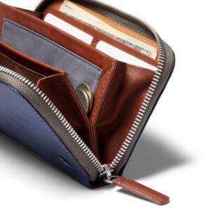 Bellroy Folio (Premium Leather Coin Purse, Zipper Closure, RFID Protection, Holds 10-14 Cards, Flat Note Section, Magnetic Coin Pouch) - Ocean