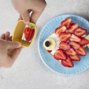 Strawberry Slicer - Cup Slicer - Cup Fruit Slicer - CEHNCEH Cup Slicer Handheld - 2024 New Mini Fruit Slicer Cup - Stainless Steel Strawberry Slicer (3pcs)