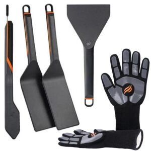 blackstone griddle accessories 8202 e-series 4-piece blackstone tool kit, includes 2 spatulas, tongs, and scraper, with blackstone griddle gloves