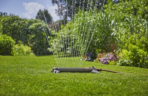 Gardena AquaZoom 18714 Fully Adjustable Oscillating Sprinkler, for Flexible, Leak Proof and Precise Watering, Up to 3800 sq. feet (350 sq. Meters), Made in Germany, 5 Year Warranty.