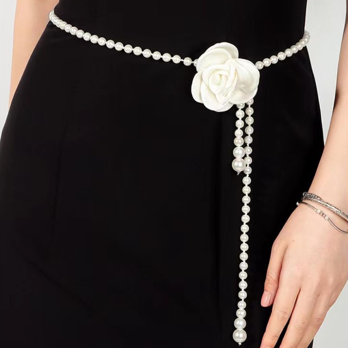 Women Camellia Pearl Belt for Dress Flower Waist Belt Adjustable Pearl Waist Chain Belt Body Chain for Wedding Prom Jewelry Gift (White)