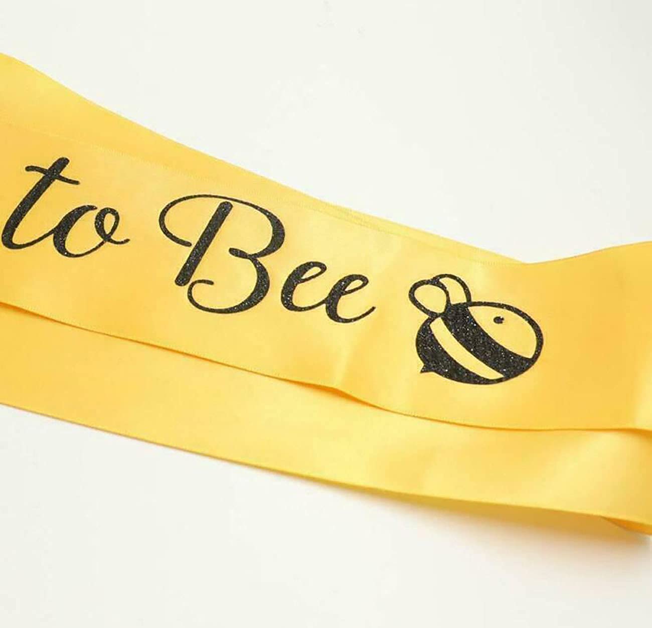 PATICARRY NEWHAPPYLAND Baby Shower Party Gender Reveal Yellow Sash for Mom to Bee & Dad to Bee Pin Tinplate Badge Button New Dad Party Gifts Welcome Baby Sash for Baby Shower Decorations