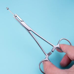 JIESIBAO Piercing Ball Removal Tool,5mm Jaw Stainless Steel Piercing Holding Tools Ball Unscrew and Screw Dermal Anchor Forceps for Dermal Tops Pliers for Nose Septum Labret Earrings Piercing