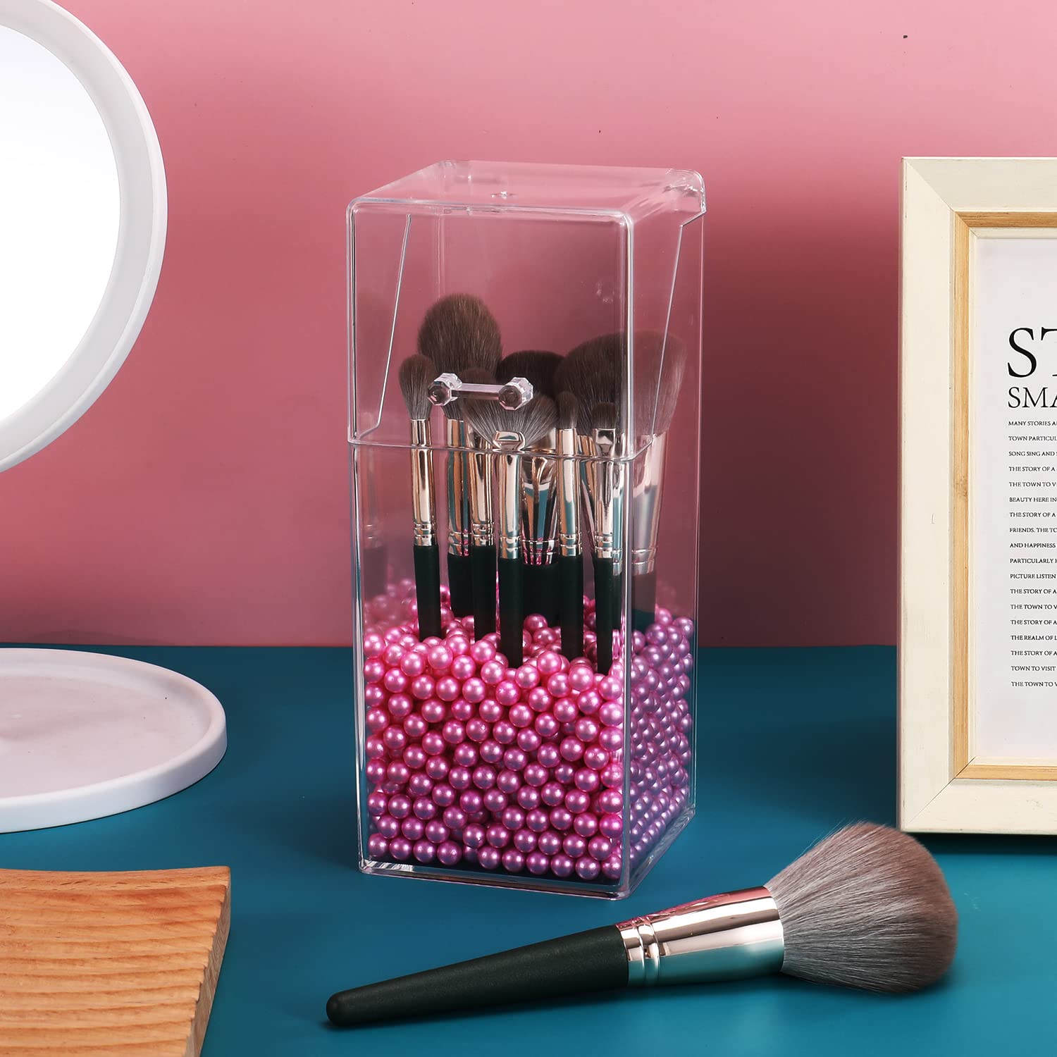 Sooyee Makeup Brush Holder,Makeup Brush Organizer with 8mm Pink Pearls,Dustproof Makeup Brush holder with Lid