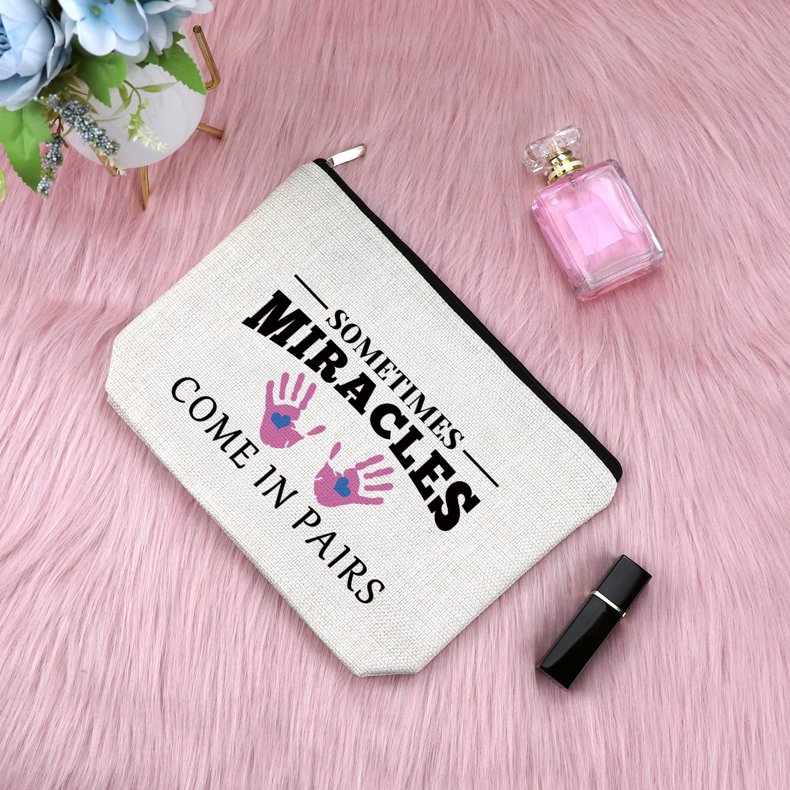 Twin Mom Gift Makeup Bag Pregnancy Announcement Gift Mom of Twins Gift First Time Mom Gift Mommy To Be Gift Travel Cosmetic Bag New Mother Birthday Mothers Day Gift Baby Announcement Gift Zipper Pouch