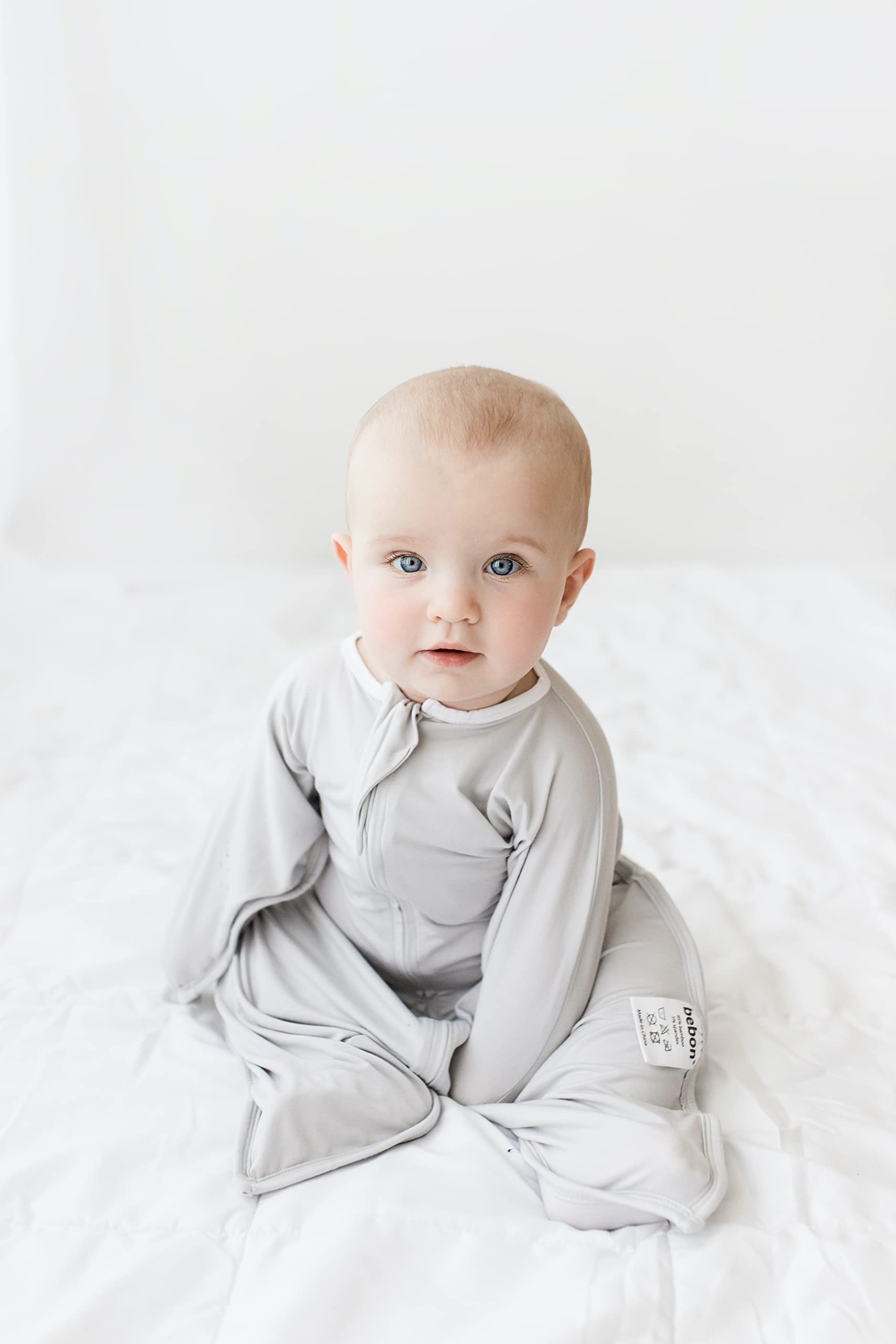 Transition Swaddle - Baby Wearable Blanket - Baby Sleep Sack - 2-Way Zipper - 95% Bamboo Viscose Fiber/5% Spandex - TOG 0.5 - Cozy Sleep Wrap designed by a pediatric (Cloud Gray, Medium 6-12 Month)