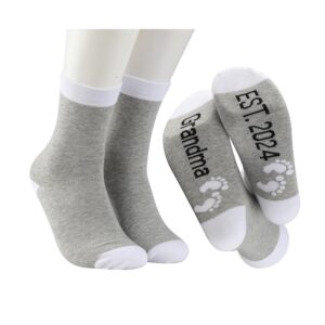 mbmso new grandma gifts first time grandma est 2024 socks grandma announcement gift grandma to be socks baby reveal for grandmother (grandma est 2024)