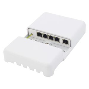 thepoestore gigabit 5 port poe extender outdoor ip65 waterproof poe passthrough switch / poe amplifier / poe booster. 60w 10/100/1000mbps. ieee 802.3bt/at/af compliant.