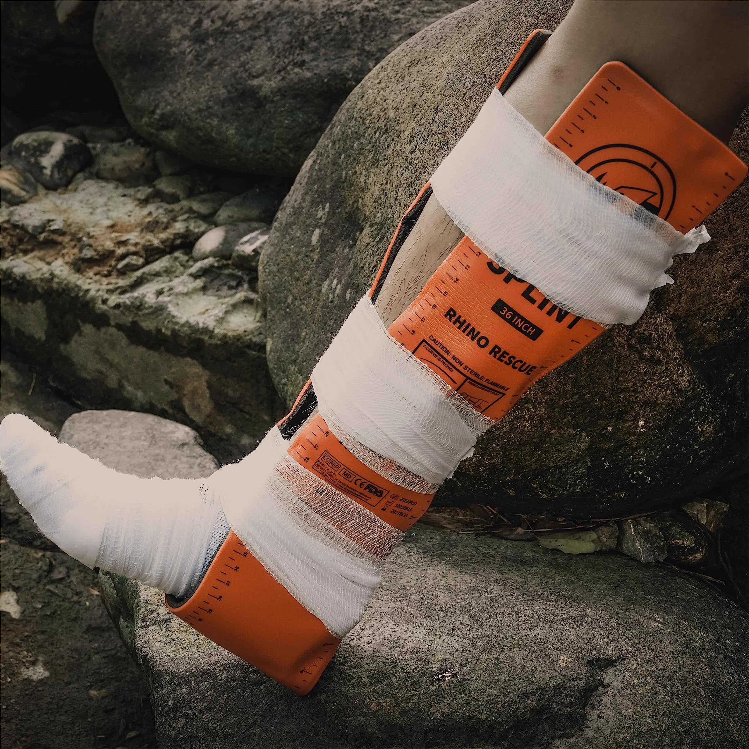 RHINO RESCUE First Aid Splint 36" X 4.3" Orange-Gray, Keep Bones in Position (1, Folded)