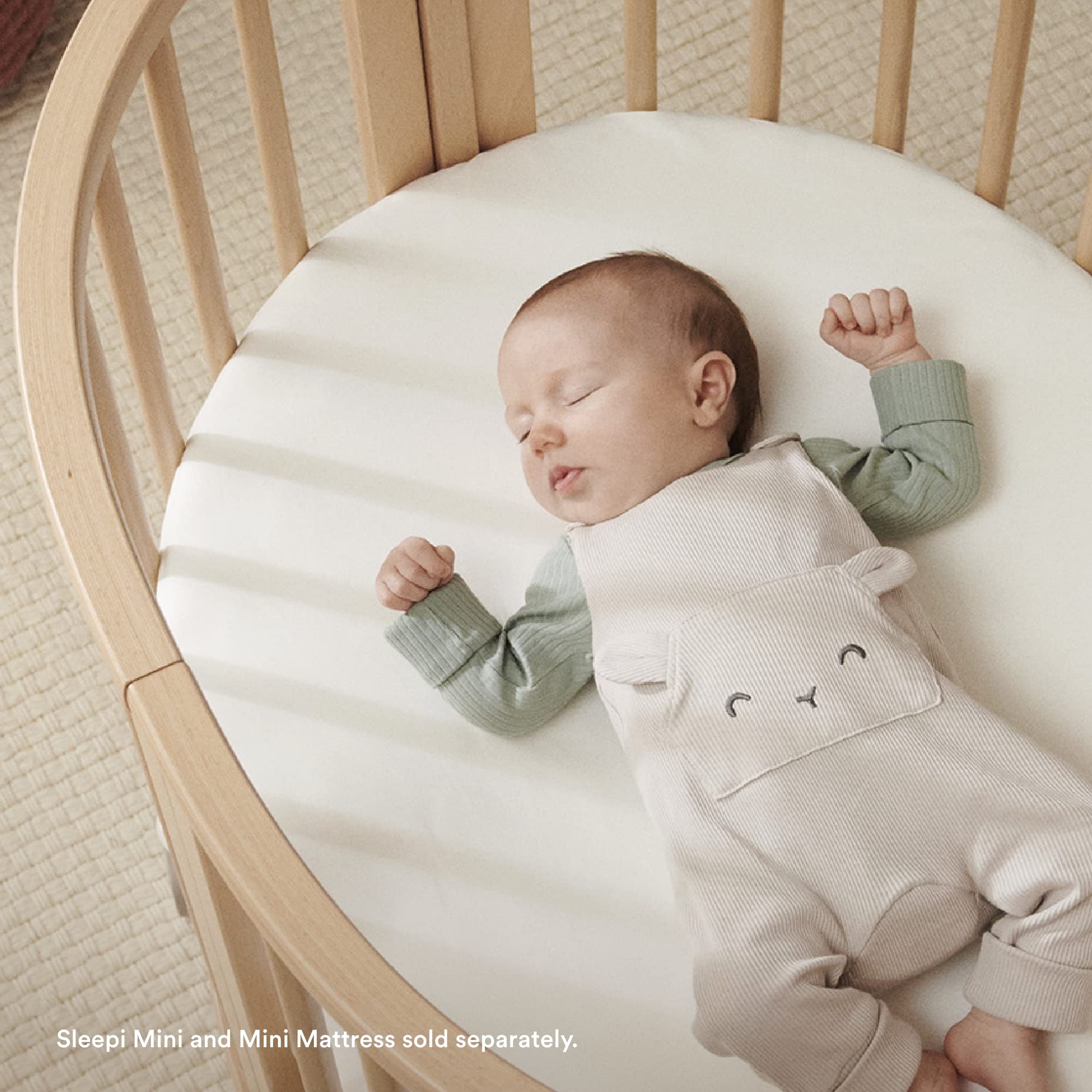 Stokke Sleepi Mini Protection Sheet, White - Protects Oval Stokke Sleepi Mini Mattress Against Accidents & Spills - Exterior Made of Breathable 3D Mesh - Machine Washable