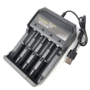 18650 charger usb four-slot lithium battery smart charger 16340 3.7v battery four-charge fast charge