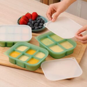 haakaa Silicone Baby Food Freezer Tray with Lid by haakaa - Perfect Storage Container for Homemade Baby Food, Vegetable & Fruit Purees, and Breast Milk, Pea Green