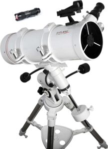 explore scientific firstlight 114mm newtonian telescope with eq3 mount and red-light flashlight