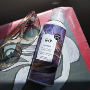 R+Co Rainless Dry Cleansing Conditioner Deluxe | Nourishes + Refreshes Style + Redefines Curl | Vegan + Cruelty-Free | 0.85 Oz