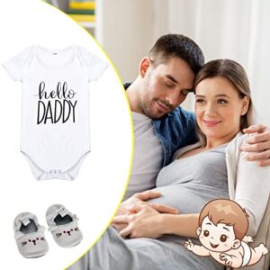 Surprise Pregnancy Announcements for Dad Pregnancy Test Keepsake Box Wooden Baby Announcement Box Hello Daddy Baby Bodysuit Baby Shoes Pregnancy Reveal Card Envelope Baby Gift Sets for Husband Partner