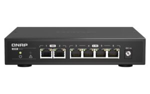 qnap qsw-2104-2t-a-us 6-port 10gbe & 2.5gbe plug & play unmanaged network switch for desktop