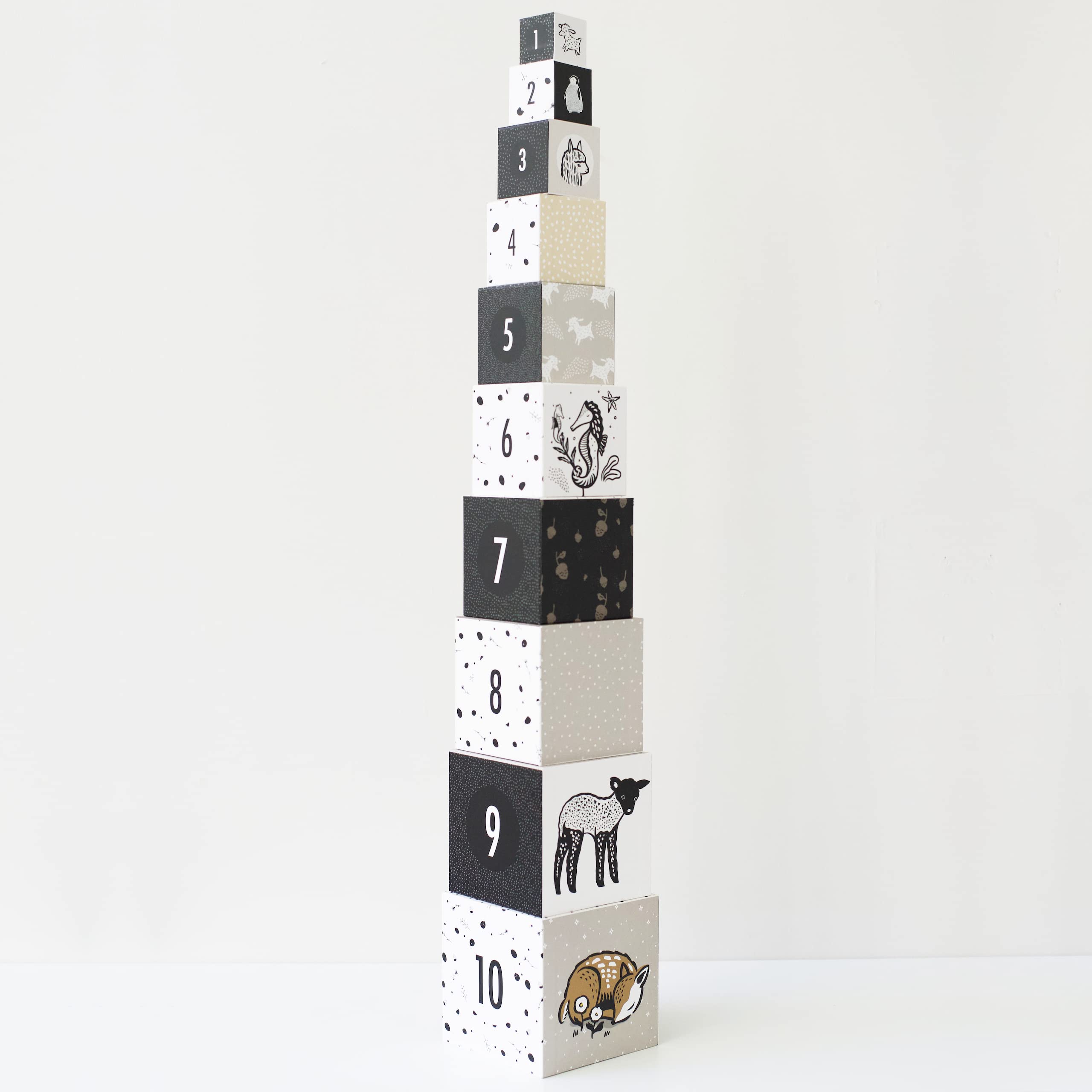 Wee Gallery Nesting Blocks - Baby Animals and Numbers - Black and White Stacking and Building Toy for Toddlers and Kids - Motor Skills, Creative Play and Problem Solving for Children (Ages 2 and up)