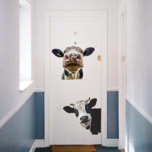 Fantasyon Funny Cow Wall 4 Pcs Decal Peeking Cow Wall Sticker Vinyl Cute Animal Art Sticker Weird Stuff Wall Decor for Farmhouse Classroom Living Room Kitchen Decoration