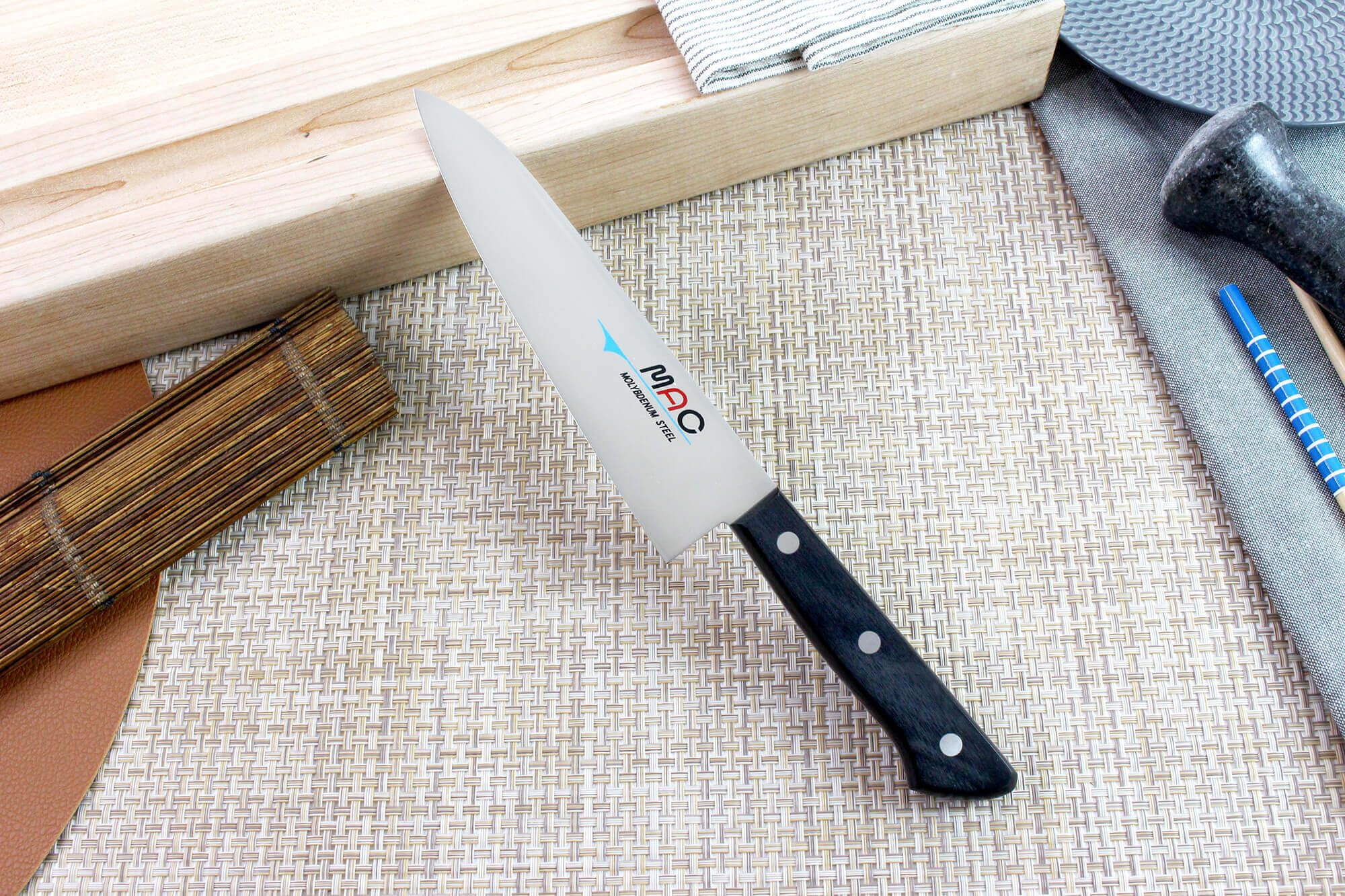 MAC Knife Chef series 2-piece starter knife set H-10, HB-70 Chef series 7.25" Gyutou-style Chef's knife and HB-40 Chef series 4" Paring knife, handcrafted in Seki, Japan