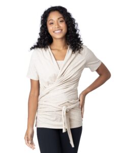 kindred bravely organic cotton skin to skin wrap top | kangaroo shirt for mom and baby (oatmeal heather, medium)