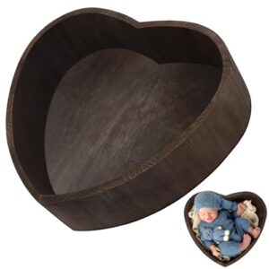 bed heart small photo shaped wooden posing newborn photograph photographer heart-shaped prop