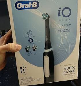 Oral-B iO Series 3 Limited Edition Electric Toothbrush with 2 Brush Heads, Ultimate Clean, Gentle Care, Pressure Sensor, Rechargeable, Blue, with Compatible Microfiber Cleaning Cloth