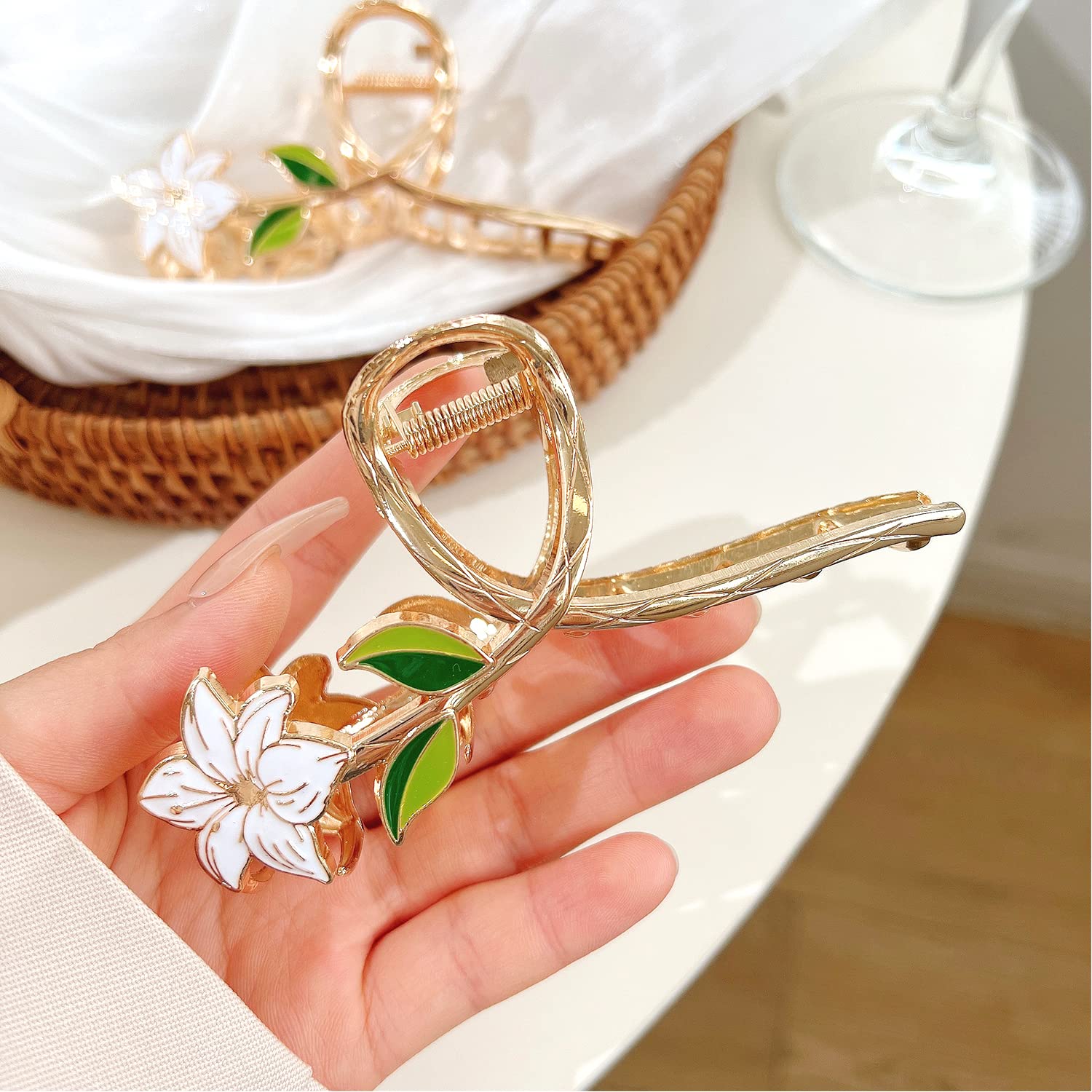 Flower Metal Hair Claw Clips for Thick/Thin Hair - Decorative Large Gold Lily Barrettes with Strong Hold for Women, 1Pc Hair Accessory