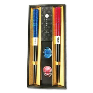 premium japanese chopsticks reusable with chopsticks rest set of 2 pairs[ made in japan ] traditional lacquer art wooden chopsticks (splashed pattern bl/rd(mk026))