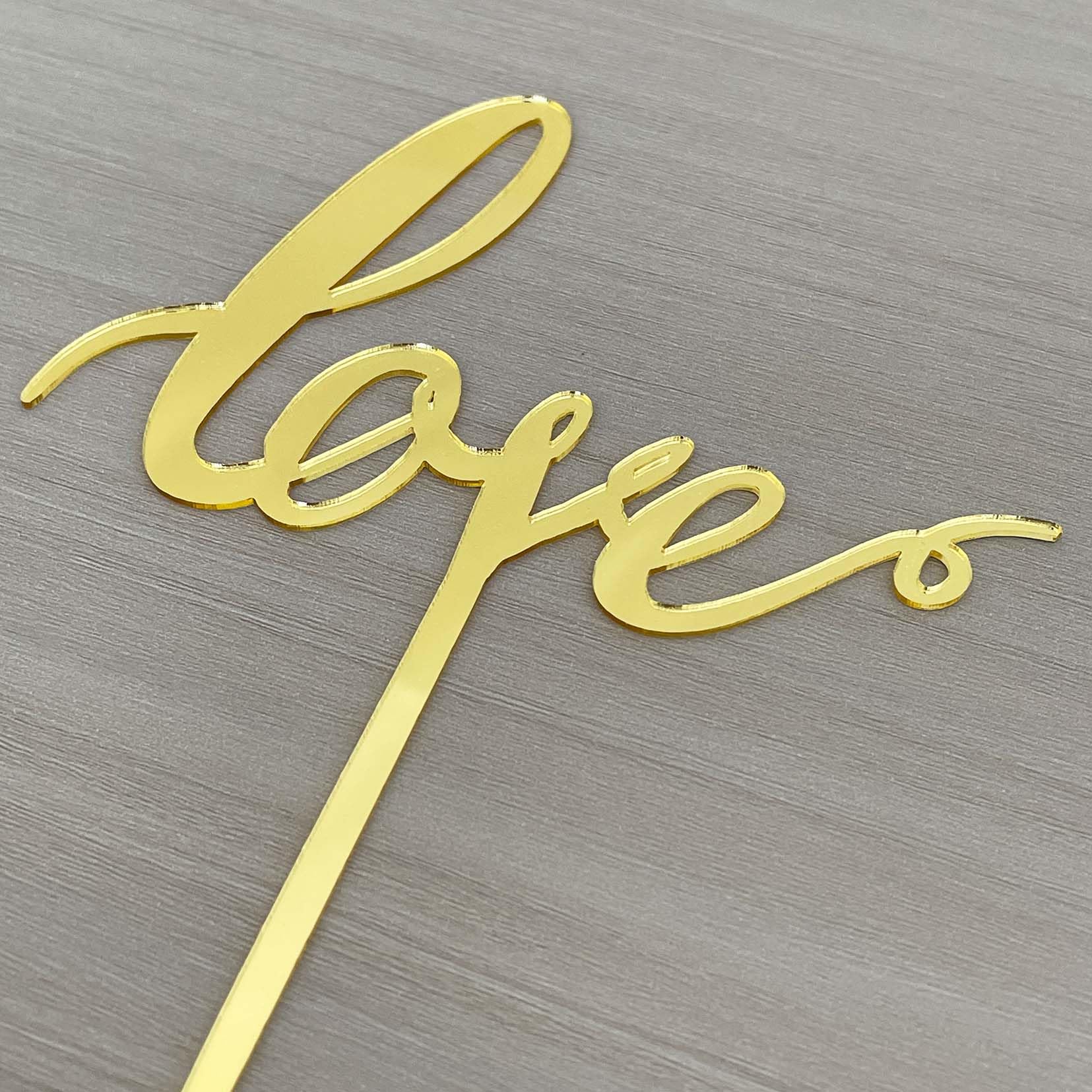 OIXCMNJQ Mirror Gold Love Cake Topper for Wedding Reception/Engagement/Bridal Shower/Anniversary/Birthday/Bachelorette/Confession Cake Topper Decor, Acrylic