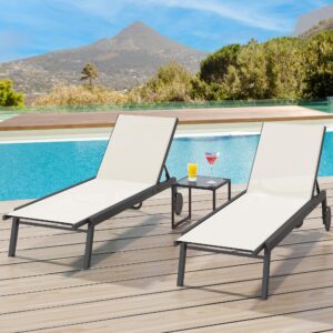 YITAHOME Patio Chaise Lounge Set of 3, Aluminum Outdoor Lounge Chairs with Side Table, Adjustable Backrest Poolside Loungers with Wheels for Pool Beach Patio Lawn Porch -Beige