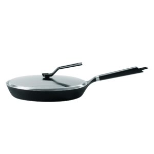 vermicular oven-safe skillet with stainless steel lid | 28cm (11”) | aluminum handle | lightweight enameled cast iron pan with non-toxic enamel finish | induction-compatible | made in japan