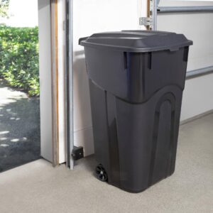 BJCYO 32 Gallon Wheeled Heavy Duty Plastic Garbage Can, Attached Lid, Black