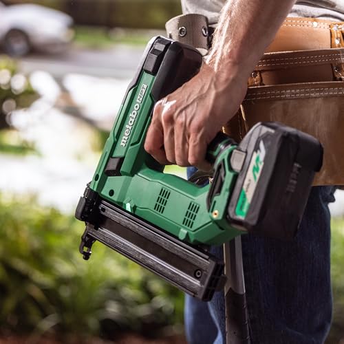 Metabo HPT 18V MultiVolt™ 1-1/2-Inch Cordless Narrow Crown Stapler Kit, Includes 1-18V 2.0 Ah Battery, N1804DB