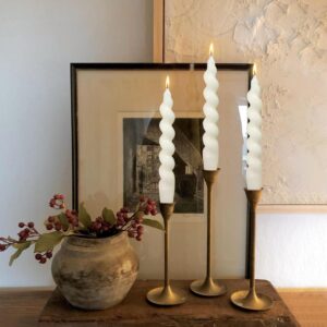 Unscented Spiral Candle Handmade Milk White Short Candlesticks 7.5Inch Smokeless Taper Candles Long Lasting Burn Candle Sticks Small Twisted Candlestick for Home Decoration Gifts